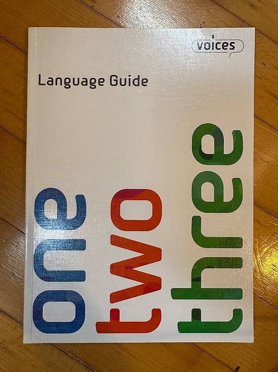 voices - Language Guide, one two three (Englischtheoriebuch) | Kaufen auf Ricardo