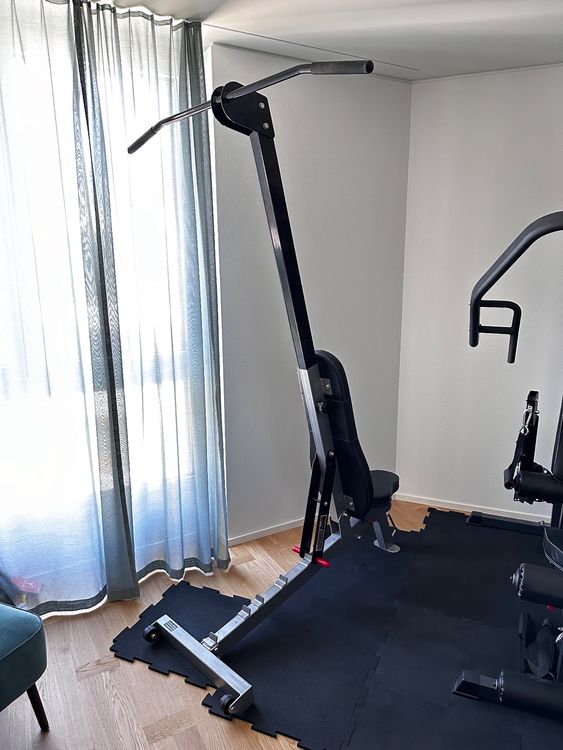 PowerBlock: Verstellbare Fitnessbank & Klimmzug Stange | Kaufen auf Ricardo