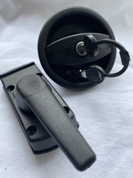 ZADI Schloss für Wohnwagen Wohnmobile (Neu und originalverpackt) in ...