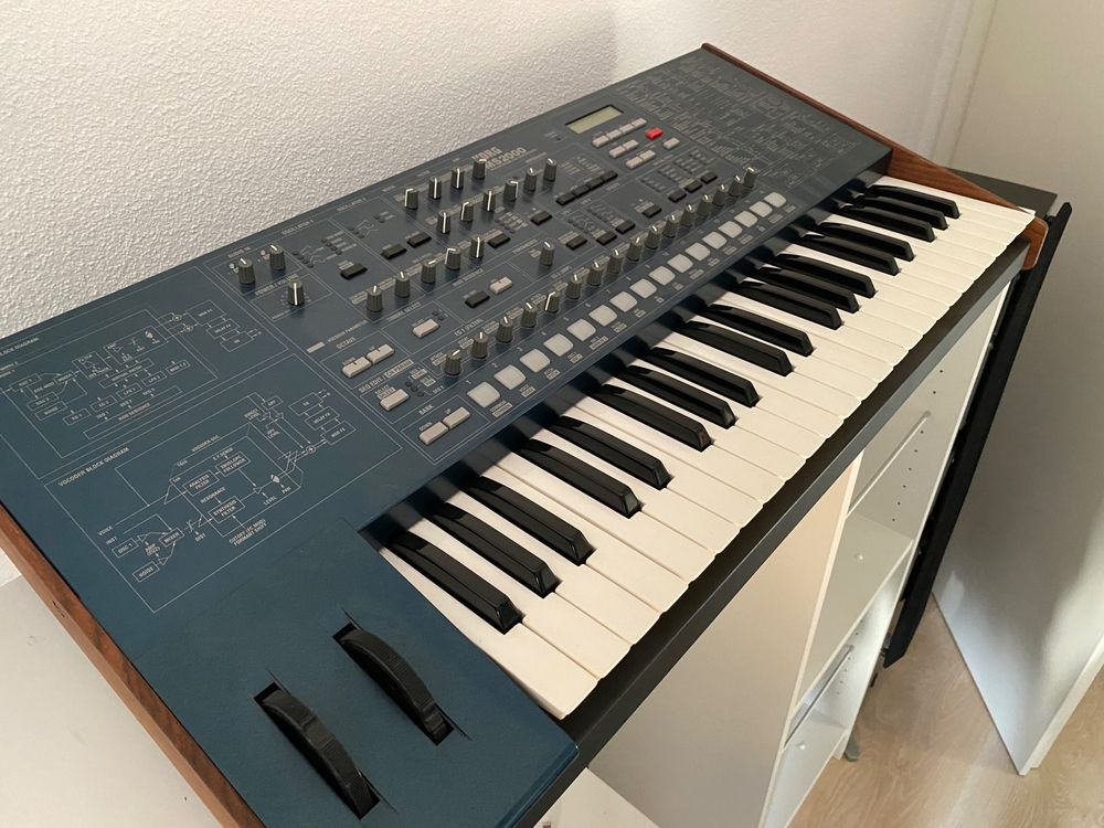 Korg MS2000 Synthesizer | Kaufen auf Ricardo