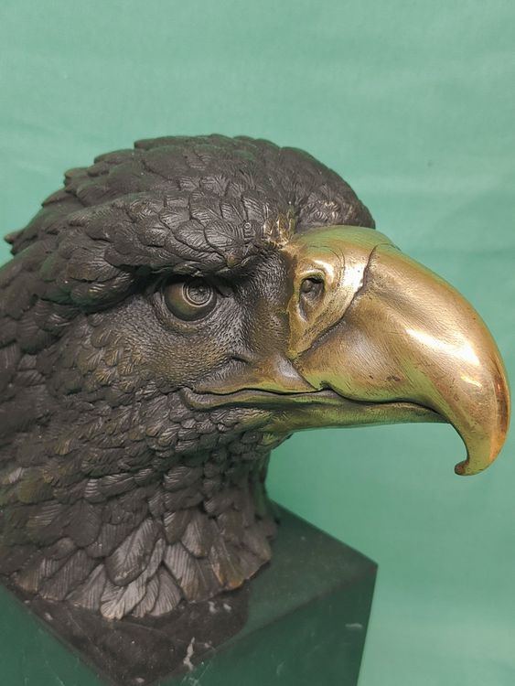 BRONZE TIERFIGUR KOPF EINES ADLER LEBENSECHTE BRONZE ADLER F (Gebraucht) in Jeuss für CHF 90 ...