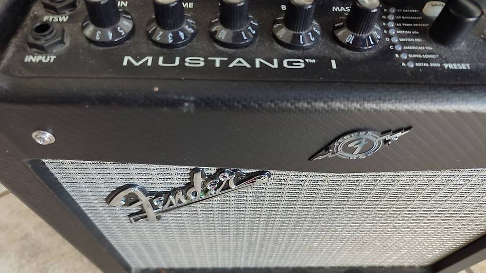 Career Stage Series Les Paul E-Gitarre + Fender Verstärker (Gebraucht ...