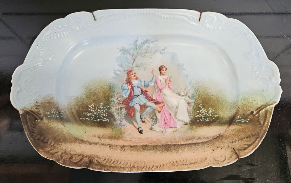 🚀🚀🚀 PLAT ANTIQUE PORCELAINE DE LIMOGES 🚀🚀🚀 (D'occasion) à Martigny pour ...