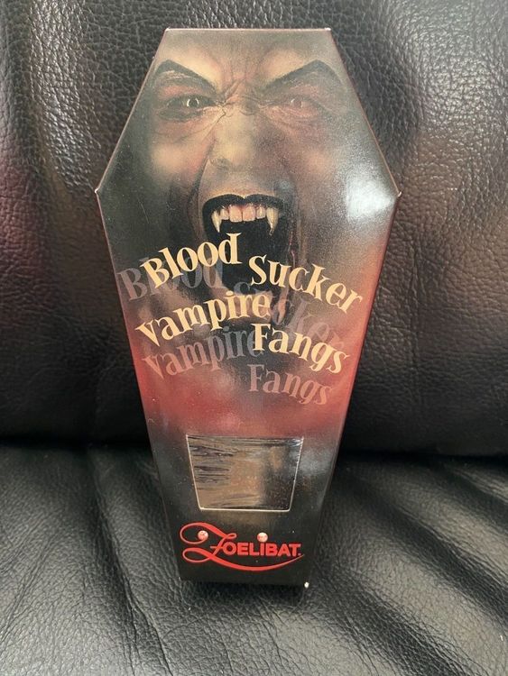 BLOOD SUCKER VAMPIRE FANGS im SARG (Neu und originalverpackt) in für ...