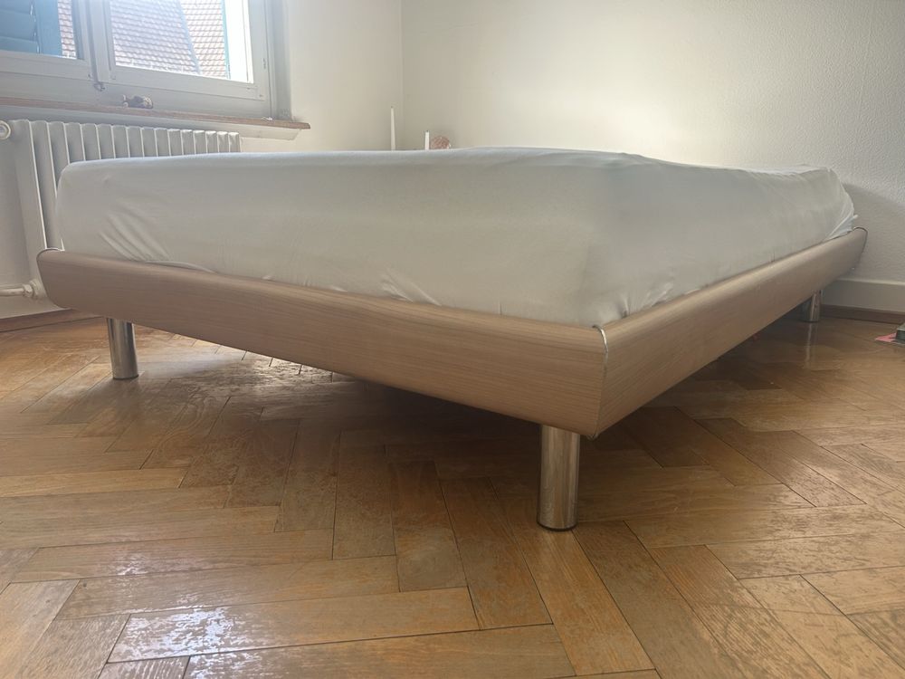 Bett Wei 140x200 Holz