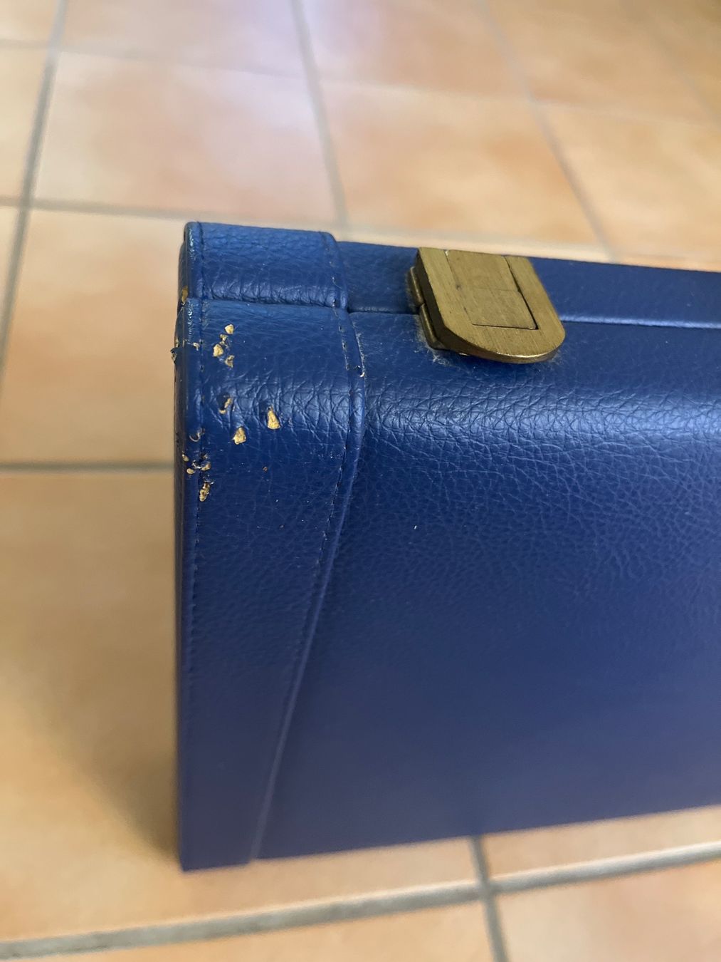 Backgammon Spiel blau Leder Samt (D'occasion) à Clarens pour CHF 50 ...