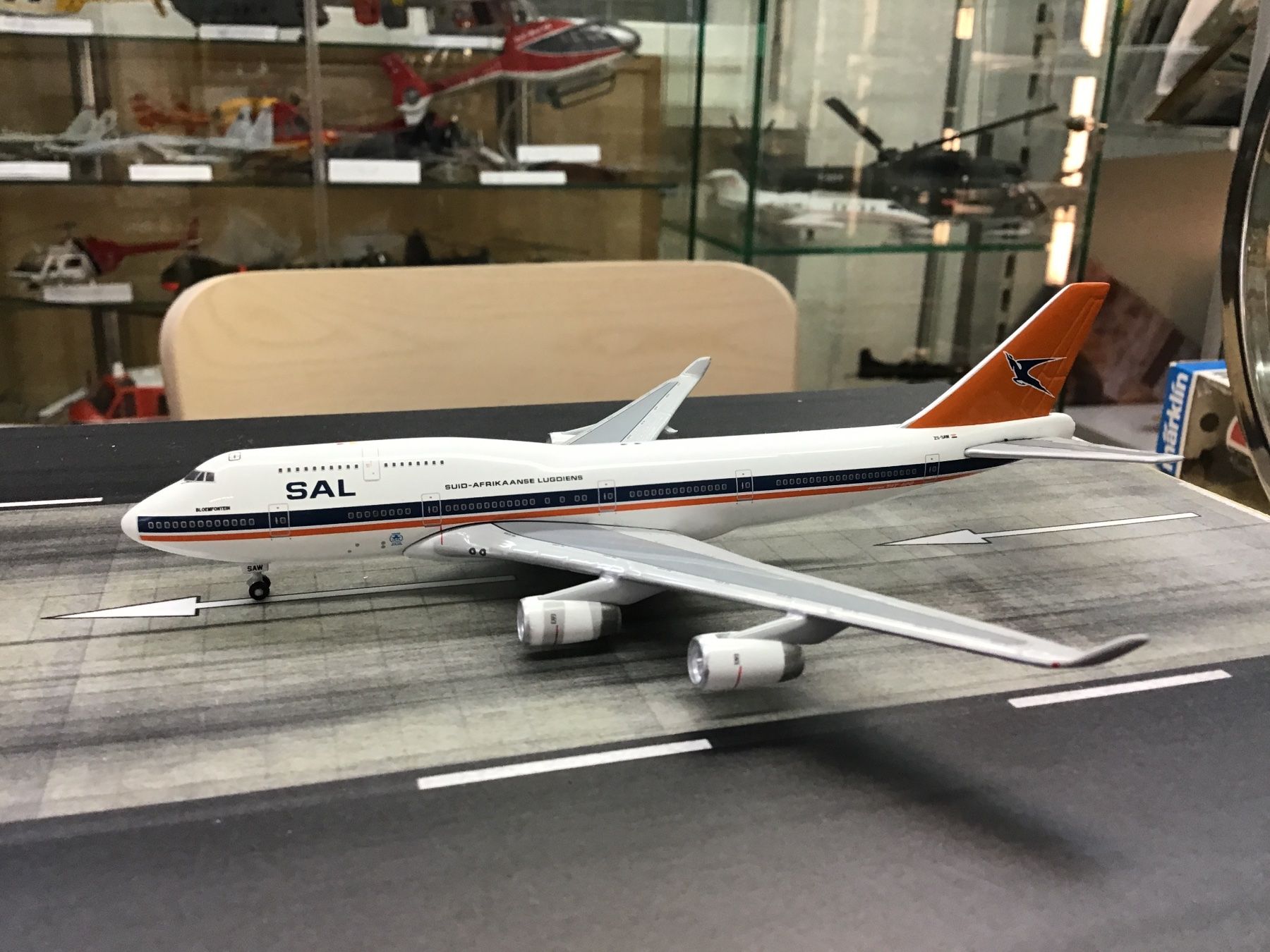 SAA Boeing 747-200 Modellflugzeug - 1:500 Sammlerstück (Neu (gemäss ...