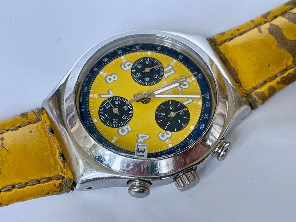 Swatch IRONY CHRONO - SECRET AGENT YELLOW - YCS406 (Gebraucht) in ...