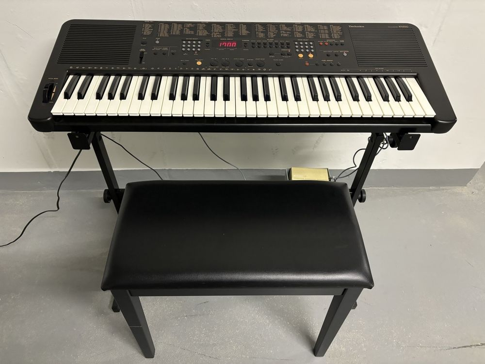 Keyboard Technics KN550 Synthesizer (Gebraucht) in Küssnacht am Rigi ...