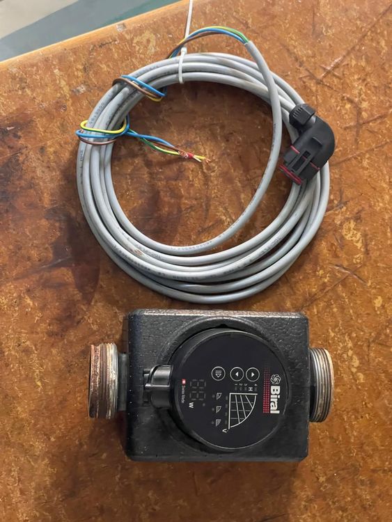 Umwälzpumpe Biral PrimAX 32-6 180 (Gebraucht) in Basel für CHF 1 – nur Abholung auf Ricardo kaufen