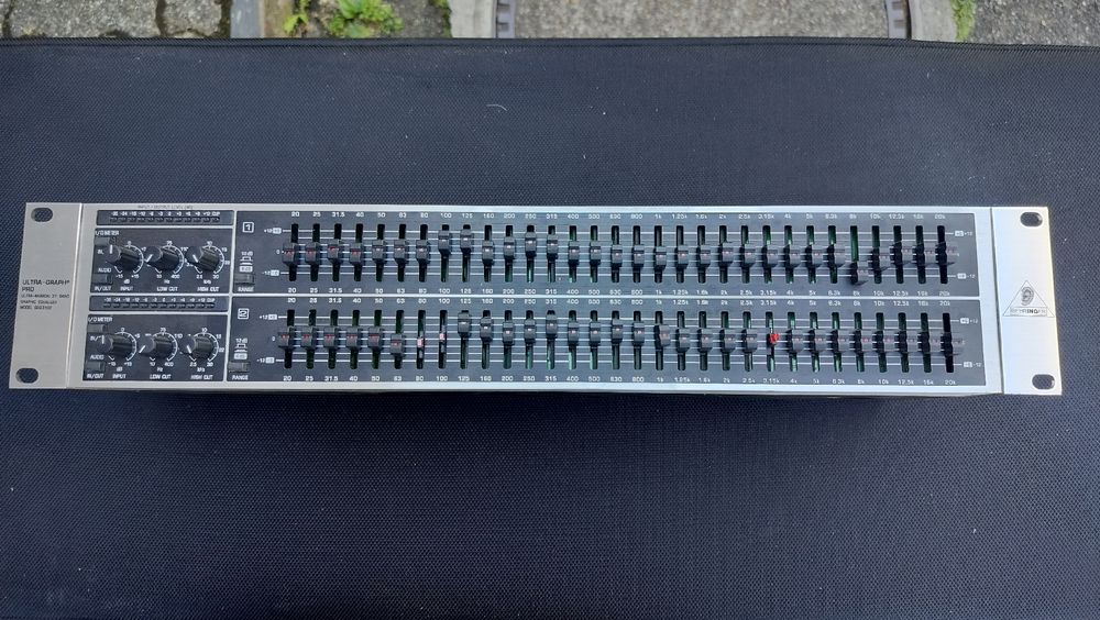 Behringer / Ultra-Graph Pro Equalizer GEQ 3102 (Gebraucht) in Pfäffikon ...