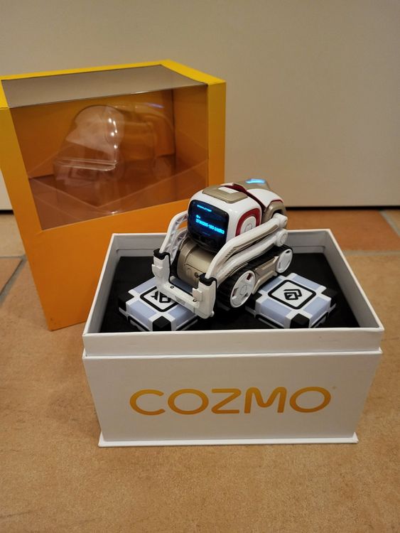 Anki Cozmo Roboter - Edition mit hochwertiger Transportbox (Neu (gemäss ...