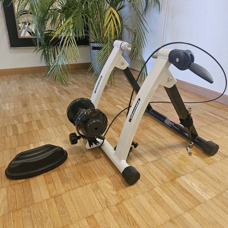 bikemate - Indoor Bike Trainer (Gebraucht) in Dörflingen für CHF 21 ...