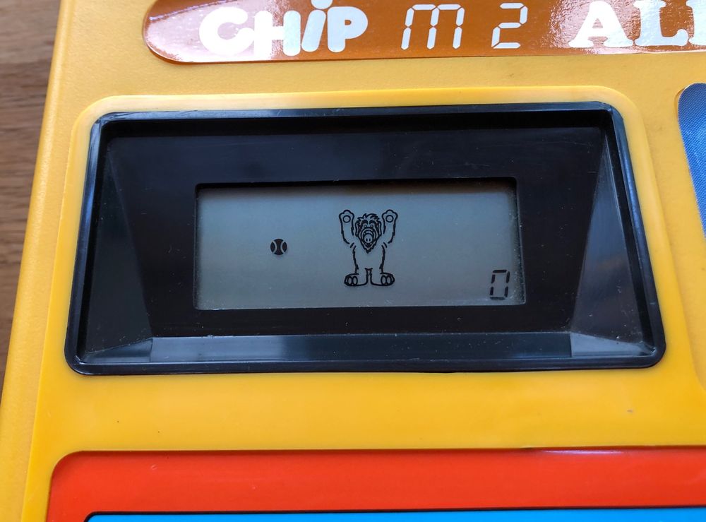 80er Alf Chip M2 Quiz Taschenrechner Robocom Computer (Gebraucht) in ...