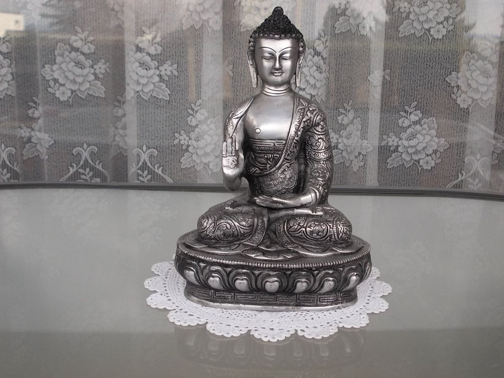 30,5 cm asia. (Weisse Bronze) Metall Skulptur Figur *BUDDHA* (Gebraucht) in Ostermundigen für ...