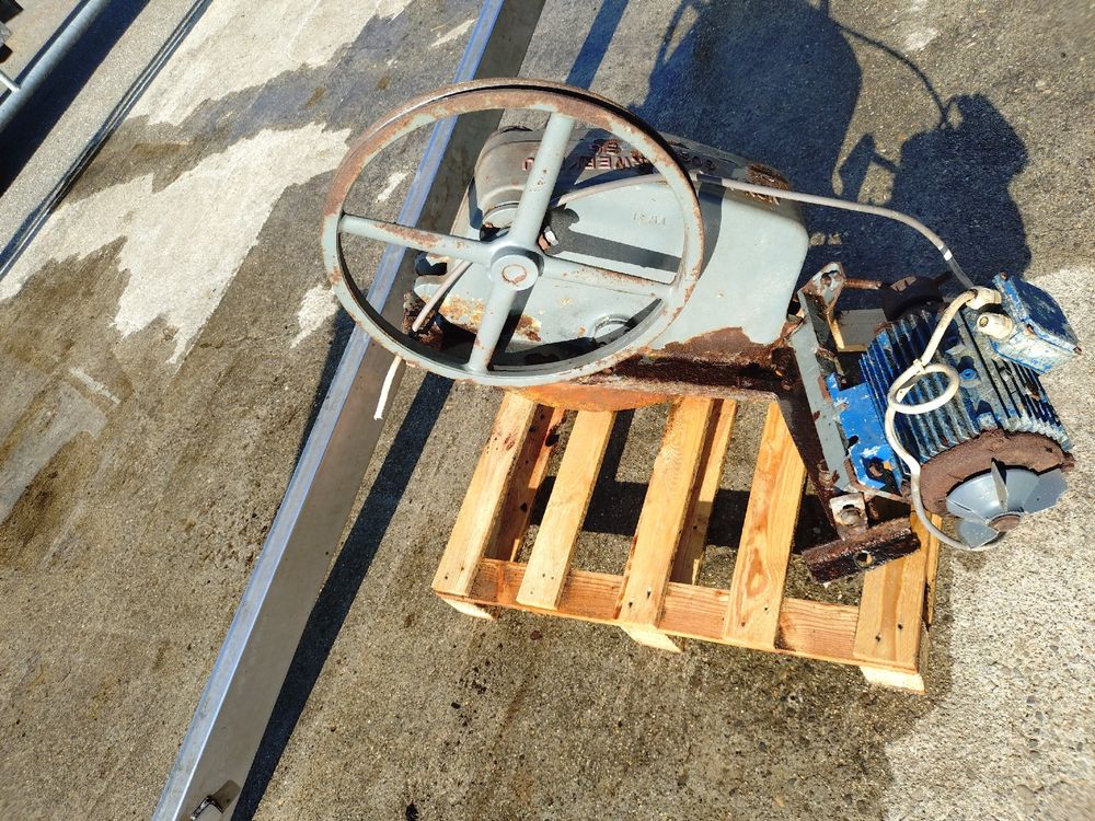 Von Arx Güllerührwerk (Defekt) in Opfertshofen SH für CHF 1 – nur ...