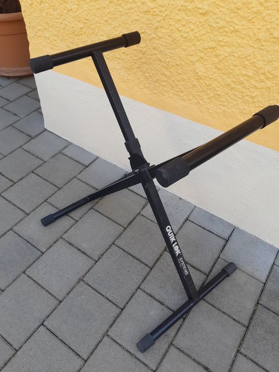 Keyboardständer X-förmig Ein-strebig (Gebraucht) in Rheinau für CHF 18 ...