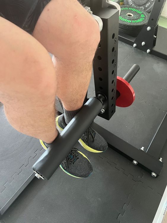 Gym Equipment für Bein-Übungen zur Montage am Rack | Kaufen auf Ricardo