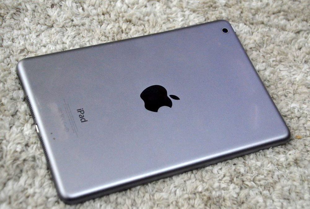 Apple iPad mini A1432 16Gb (Gebraucht) in Collonges für CHF 30 – mit ...