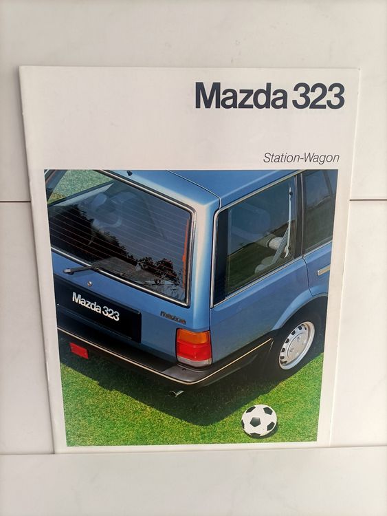 Brochure Catalogue Mazda 323 1987 station-wagon (Suisse) (Gebraucht) in crans montana für CHF 10 ...