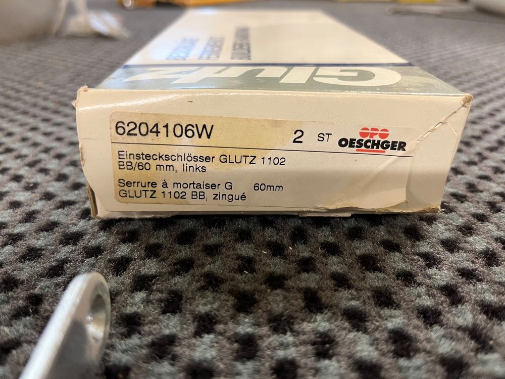 Türschloss / Einsteckschloss / Glutz / 2 Stk. (Neu (gemäss Beschreibung)) in Hütten für CHF 25 ...