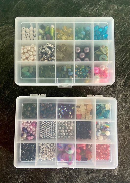 Set mit 2 Schachteln Schmuckperlen (Neu (gemäss Beschreibung)) in Rüthi ...