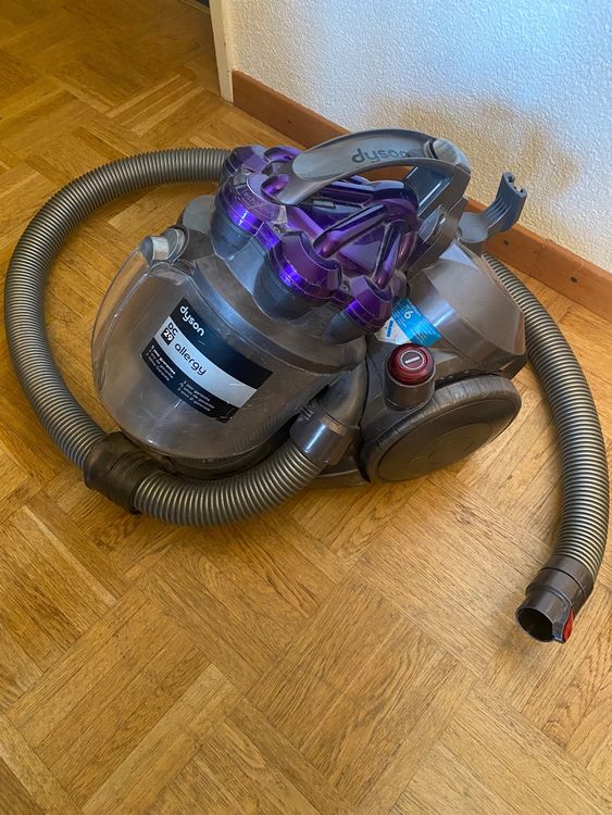 Dyson DC29 allergy Staubsauger | Kaufen auf Ricardo