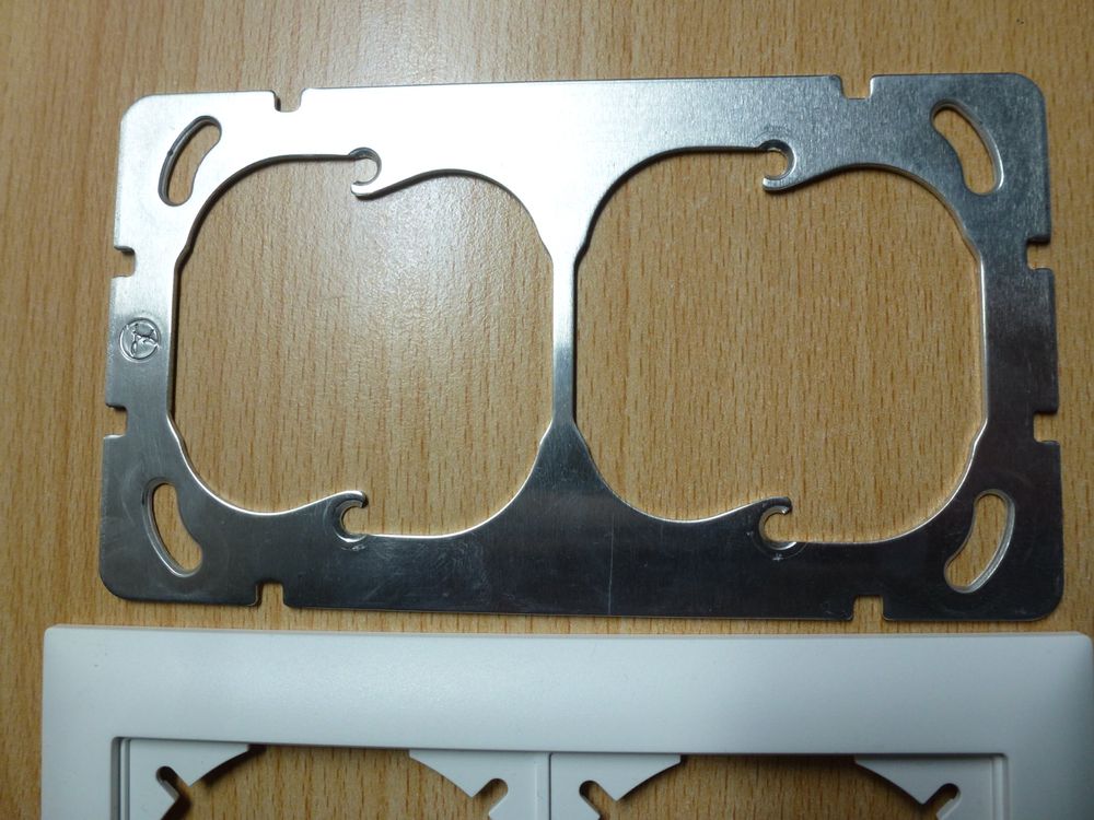 Feller Edizio Due UP Abdeckrahmen Gr.1-1 mit Montagerahmen w (Gebraucht ...