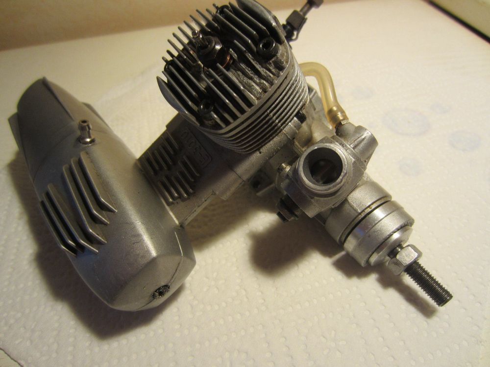 Modellmotor OS MAX 46 AX | Kaufen auf Ricardo