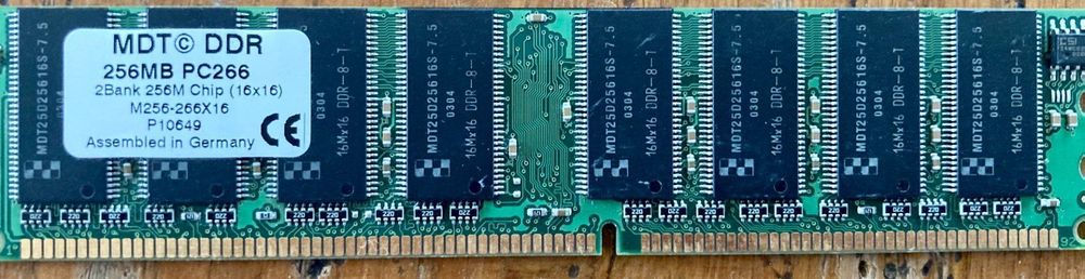 RAM Modul 256MB DDR PC266 (siehe Bilder) (Gebraucht) in Eglisau für CHF ...