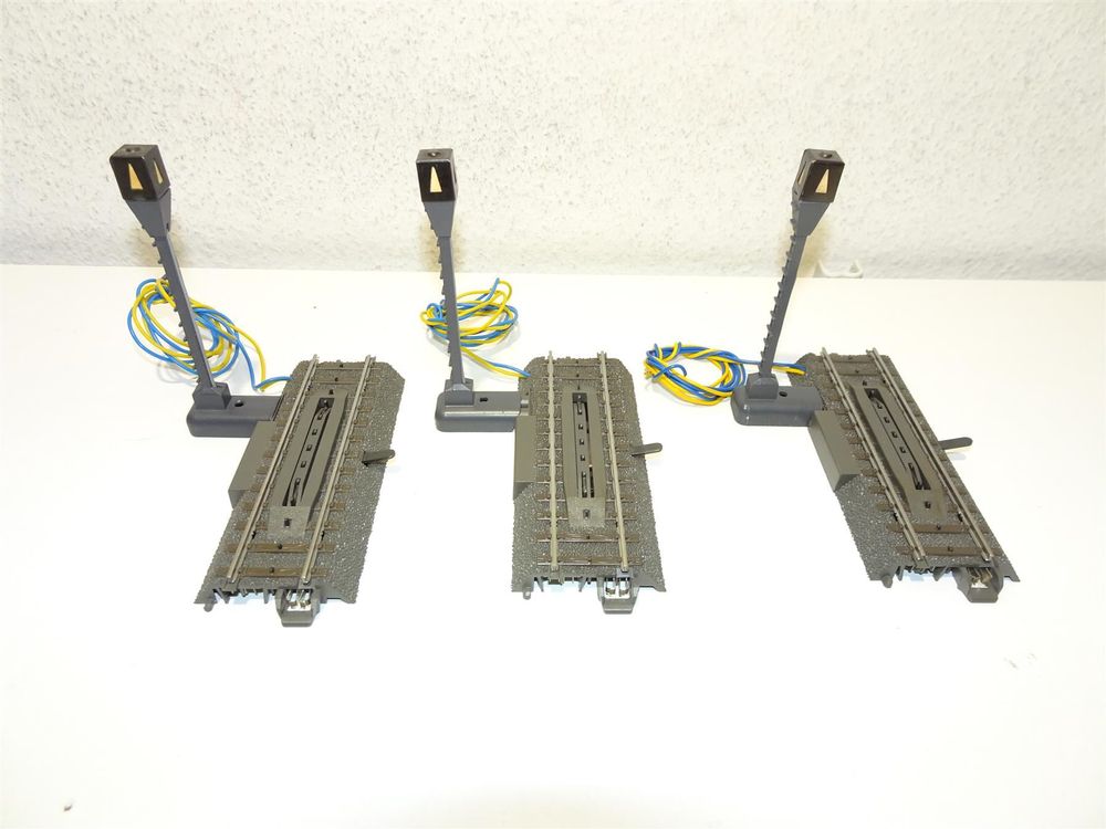 3 Märklin C-Gleis Schienen Entkuppler Lichtmast HO 24997 (Gebraucht) in ...