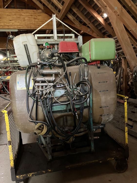 Hydraulische Feldspritze FISCHER | Kaufen auf Ricardo