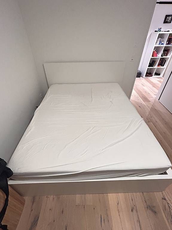 IKEA MALM Doppelbettgestell mit Matratze (optional) (Gebraucht) in ...