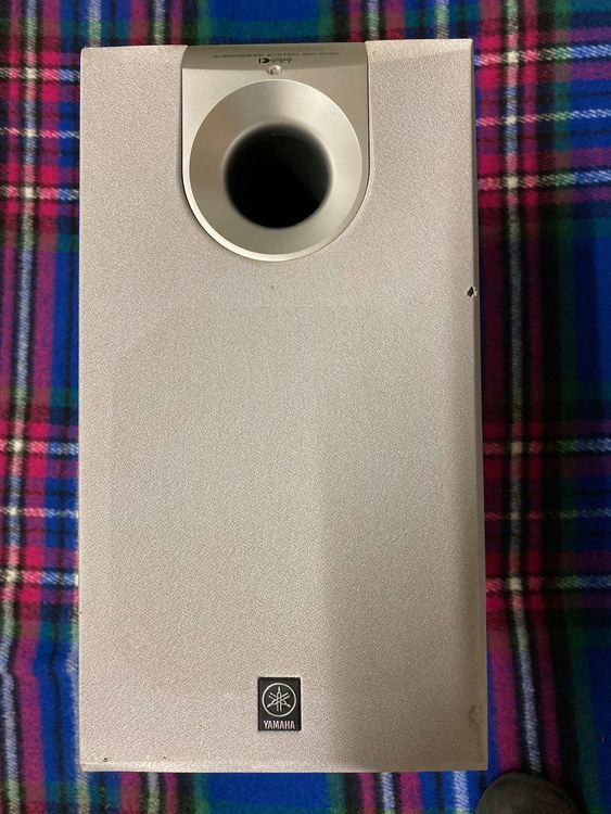 Yamaha aktiver Subwoofer SW-P130 (Gebraucht) in für CHF 3 – nur ...