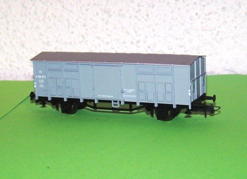 Roco H0 47526-2: Spitzdach Güterwagen V der FS, KKK (Neu (gemäss ...