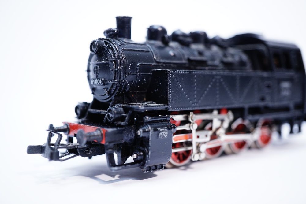 CE Märklin DB BRT 81 Dampflok | Bastelware (Defekt) in Thun für CHF 13 ...