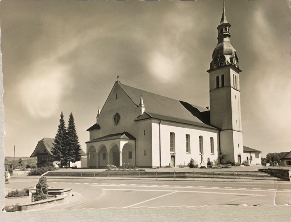 Neuenkirch LU, Dorfplatz, Kirche | Kaufen auf Ricardo