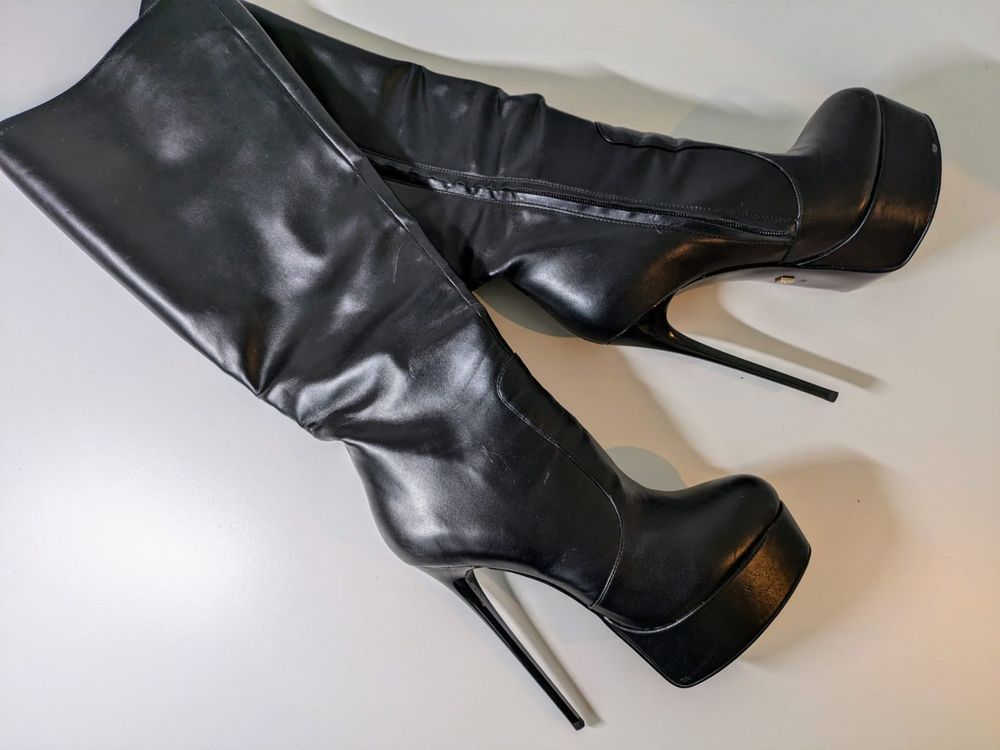 Plateau-Stiefel von GIARO | Kaufen auf Ricardo