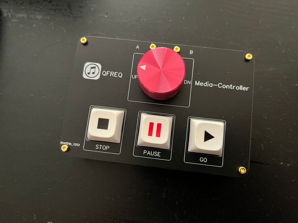 Qlab Controller (Neu (gemäss Beschreibung)) in Lausanne für CHF 24 ...