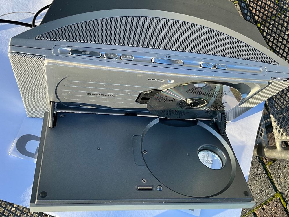 Grundig Ovation CDS 6380 S HiFi Micro System | Kaufen auf Ricardo