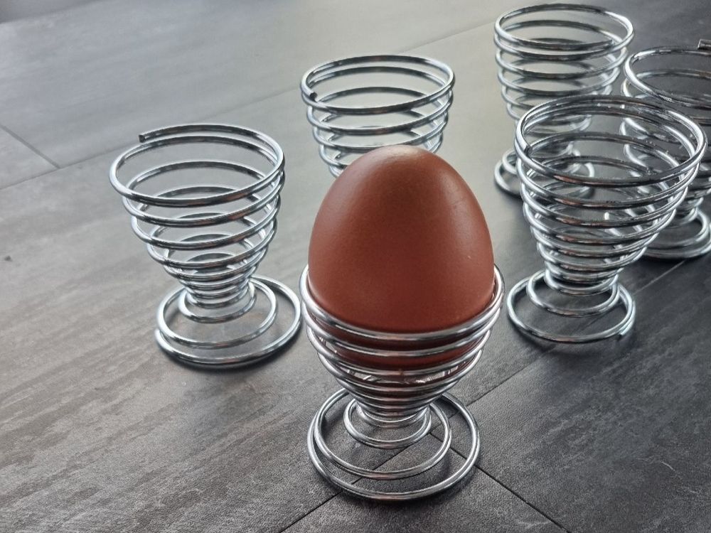 6 Eierbecher, Metall (Gebraucht) in Dietikon für CHF 3 – mit Lieferung ...