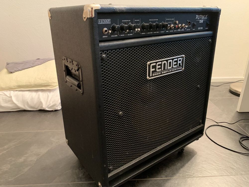 Fender Rumble 150 1x15 Bass Combo | Kaufen auf Ricardo