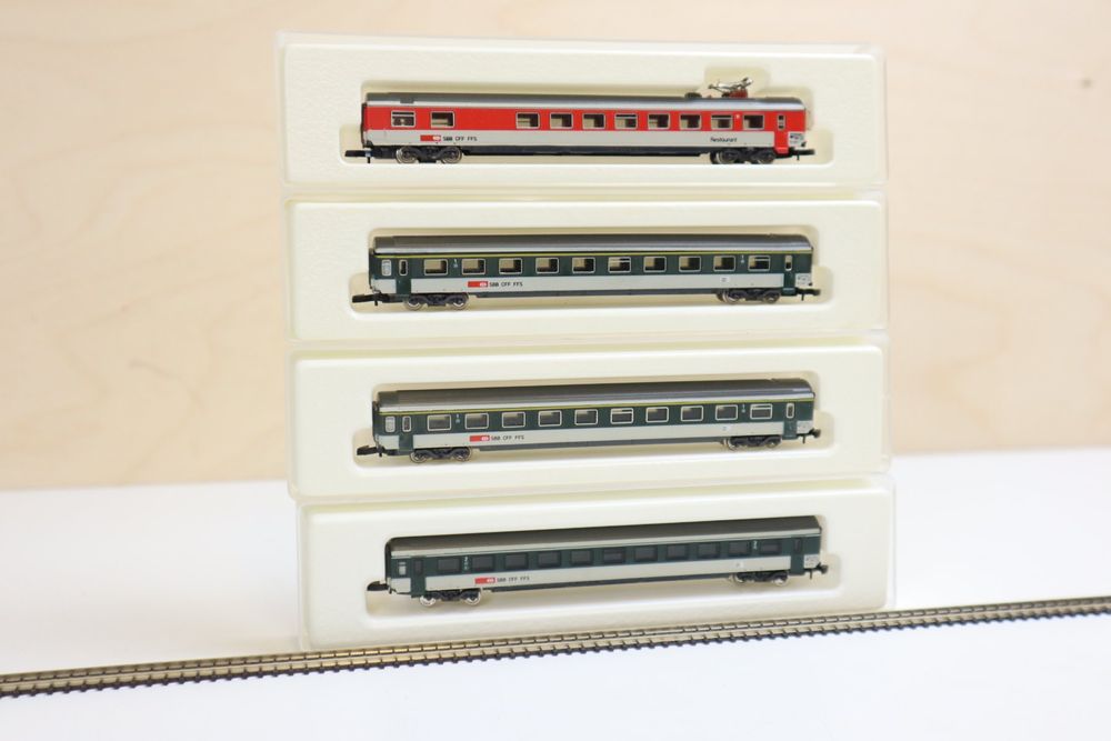Märklin mini club 4 x SBB Personenwagen 8745 / 8746 / 8747 | Kaufen auf ...