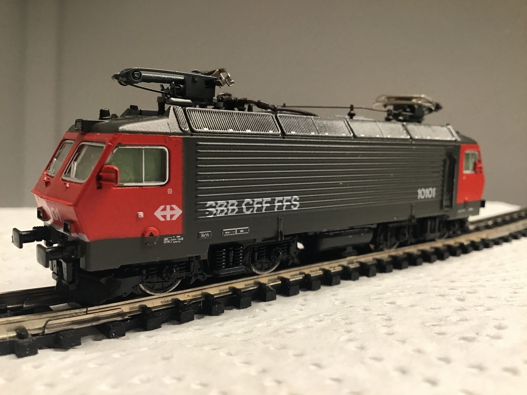 SBB Re 4/4 IV 10101 rot/grau TRIX N Modellbahn Rarität! (Gebraucht) in ...