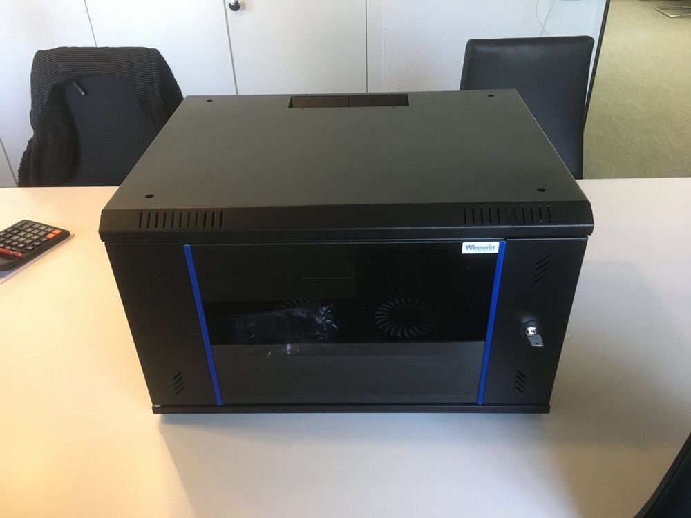 Wirewin Server Rack 600X450X6U Pro 2nd Gen 19"/6HE/Schwarz (Gebraucht ...