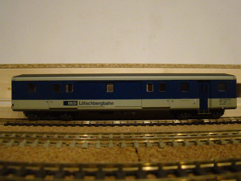 Roco 44333 BLS Fourgon VU II (Gebraucht) in Villars sous Mont für CHF ...