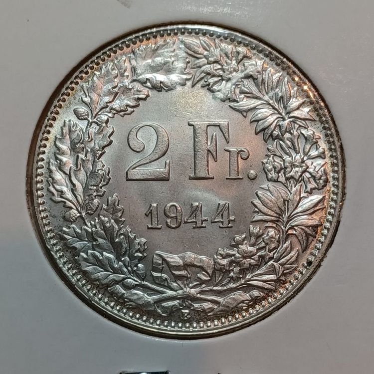 2 Franken 1944 stgl (Gebraucht) in Pfäffikon ZH für CHF 20 – mit Lieferung auf Ricardo kaufen