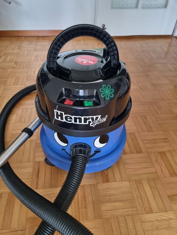 Hennry Staubsauger | Kaufen auf Ricardo