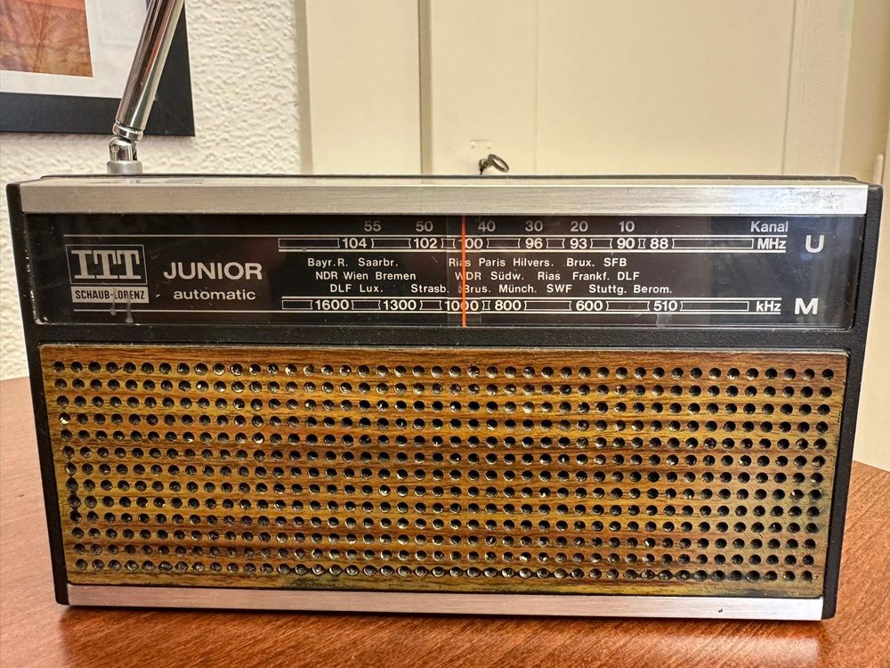 Radio portable ITT Schaub-Lorenz mod. Junior Auto. (1972) (Gebraucht ...
