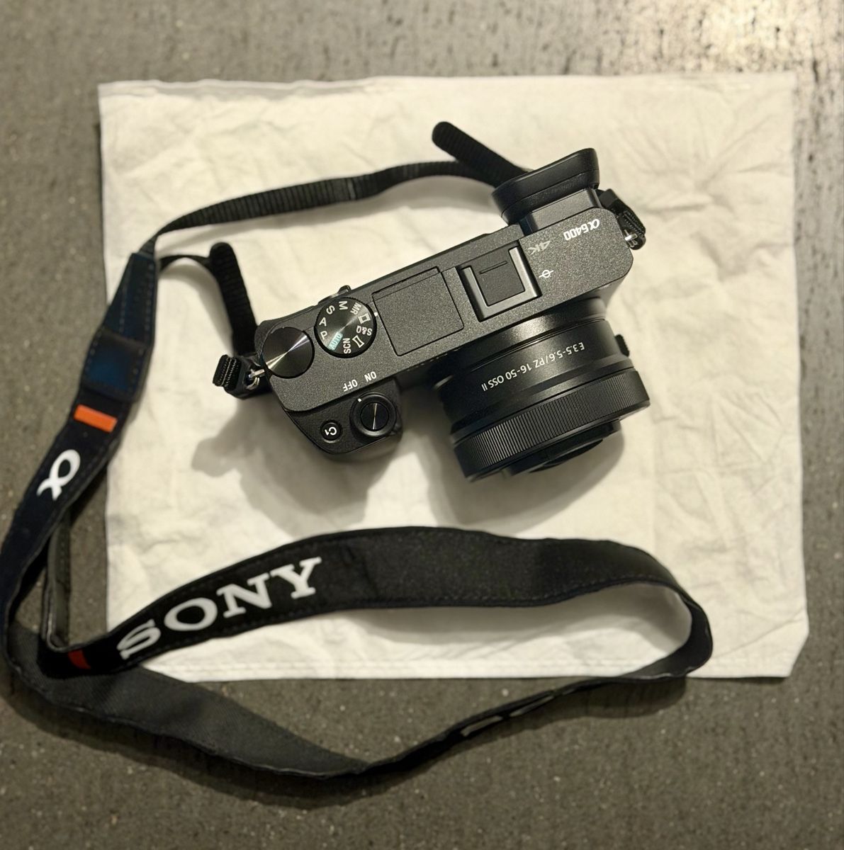 Profi Kamera Sony Alpha 6400 Kit 16-50mm WIE NEU! (Neu (gemäss ...